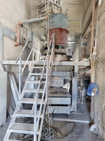 Brunner Aufbereitungstechnik: Svedala Kegelbrecher H-2000